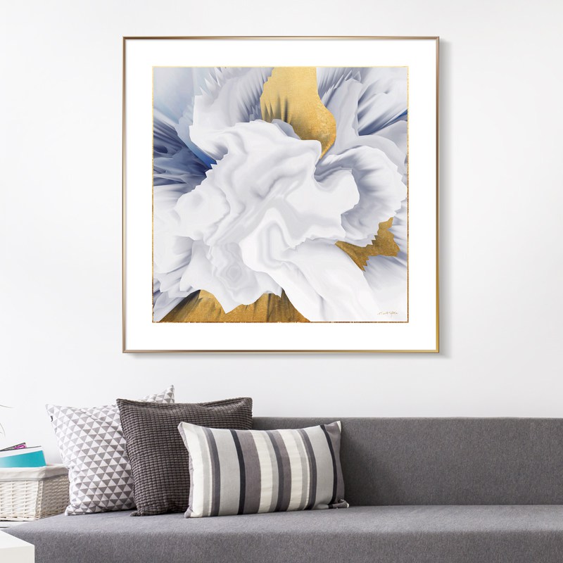 Crystalline Elegance - Tianyu's Porcelain Prints